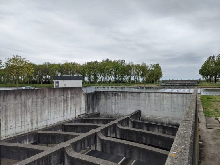 Le Pont Canal de Carentan - Canaux, Maths et Carrés magiques
